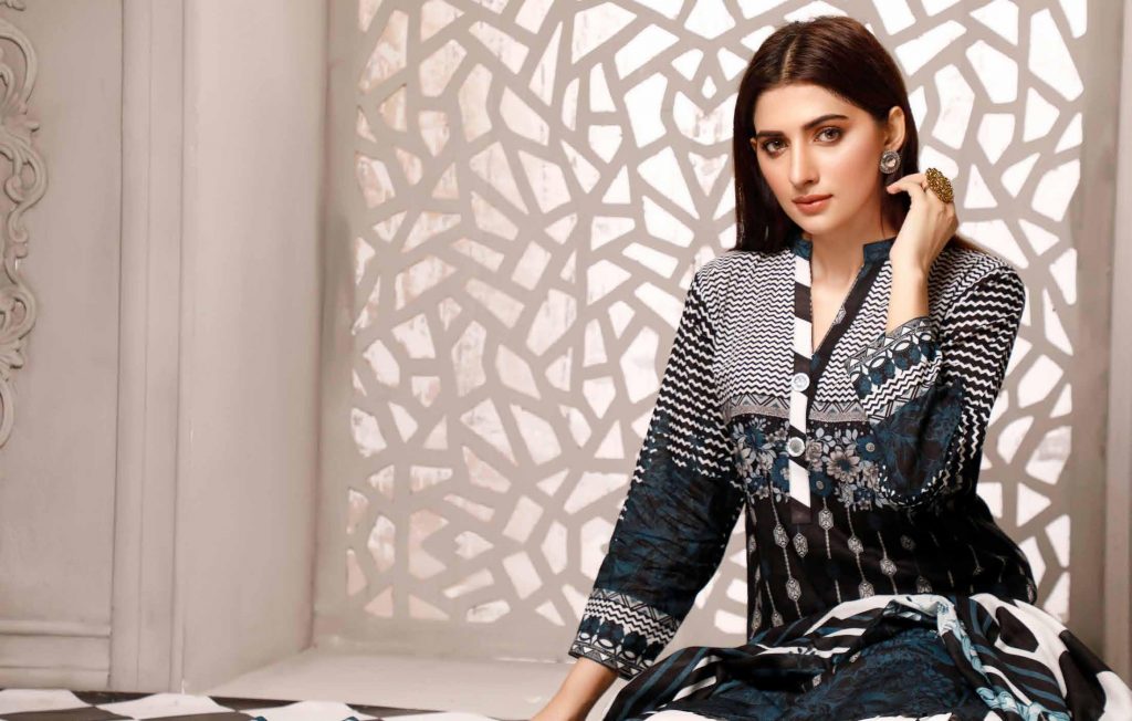 ZAVIYA BLACK & WHITE PRINTS – 10 – NKH GROUP